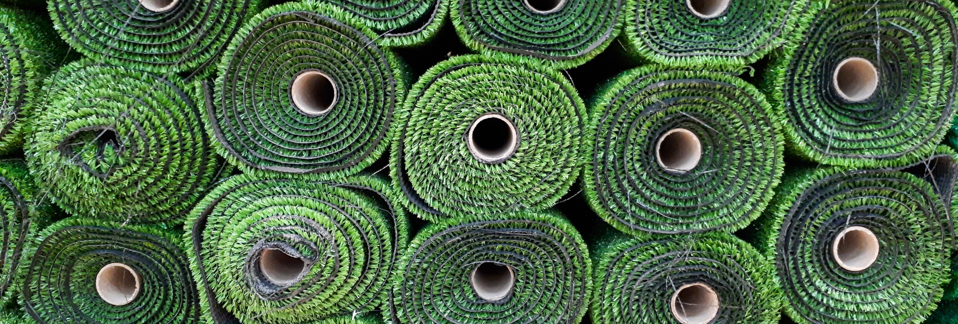 Easy to Install, Profitable to Sell: Artificial Turf for Contractors